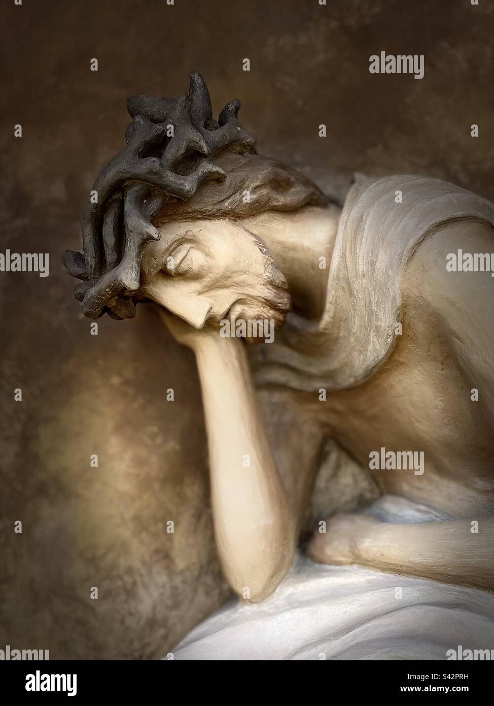 Der traurige mann -Fotos und -Bildmaterial in hoher Auflösung – Alamy