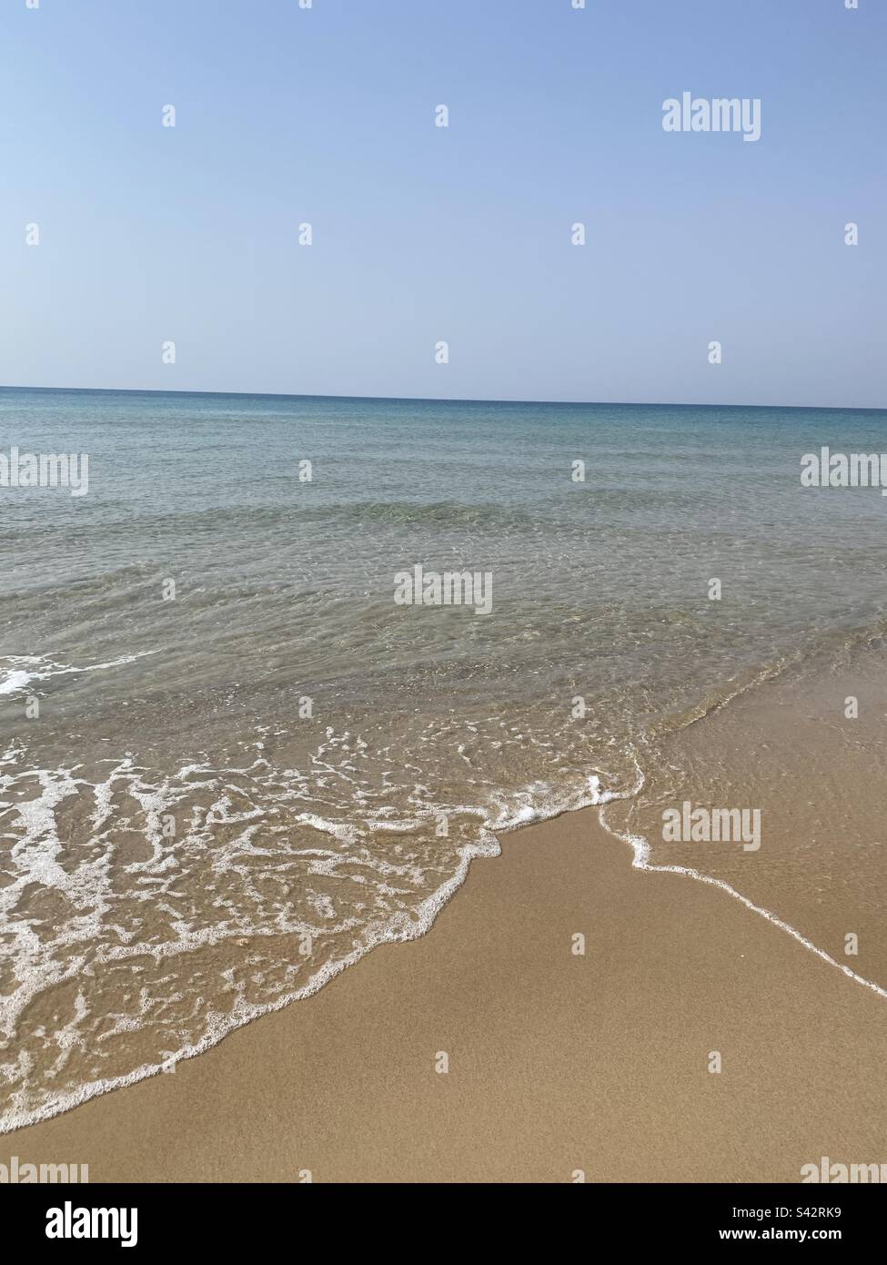 Endloses wasser -Fotos und -Bildmaterial in hoher Auflösung – Alamy