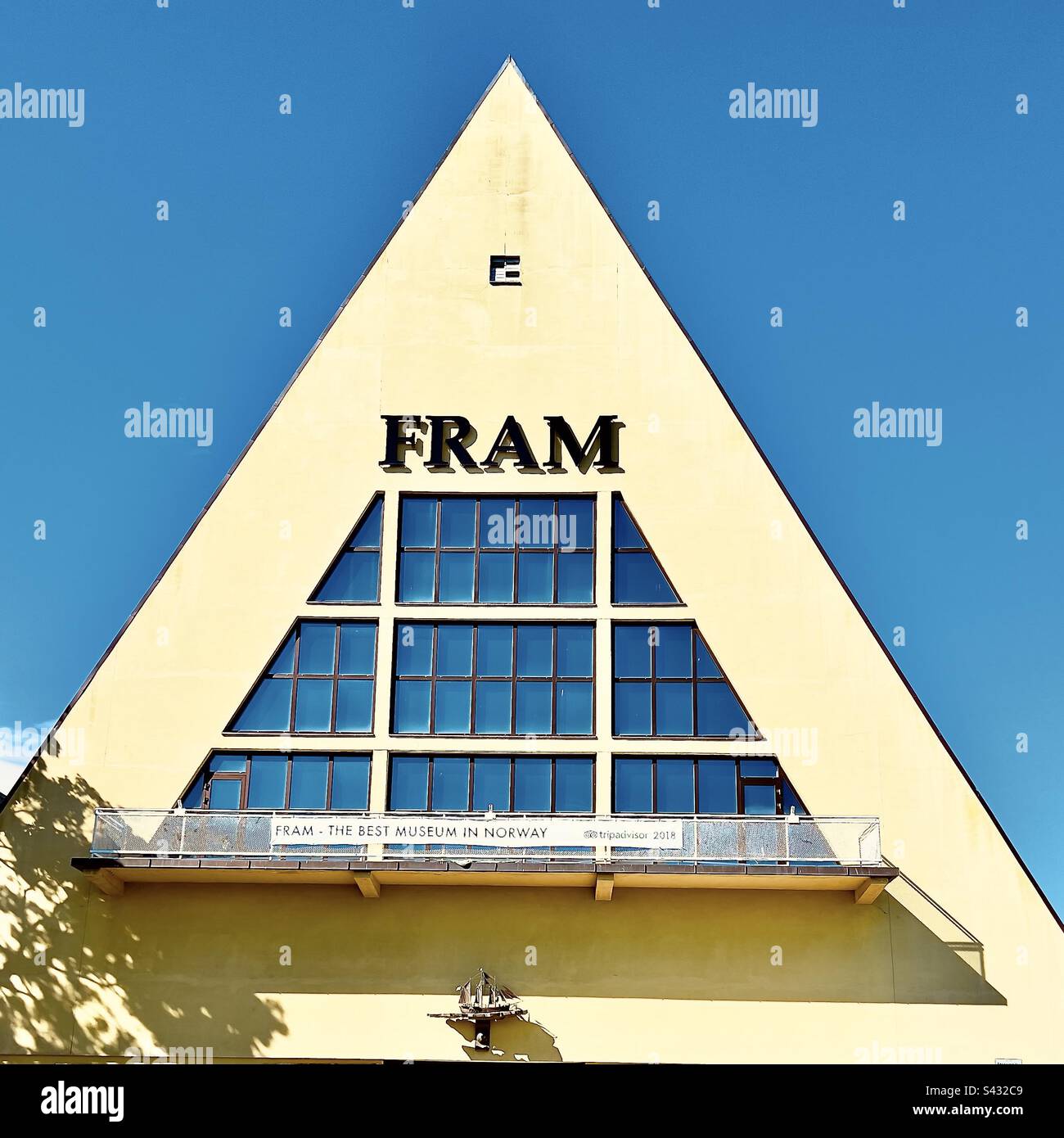 Museum fram museum -Fotos und -Bildmaterial in hoher Auflösung – Alamy