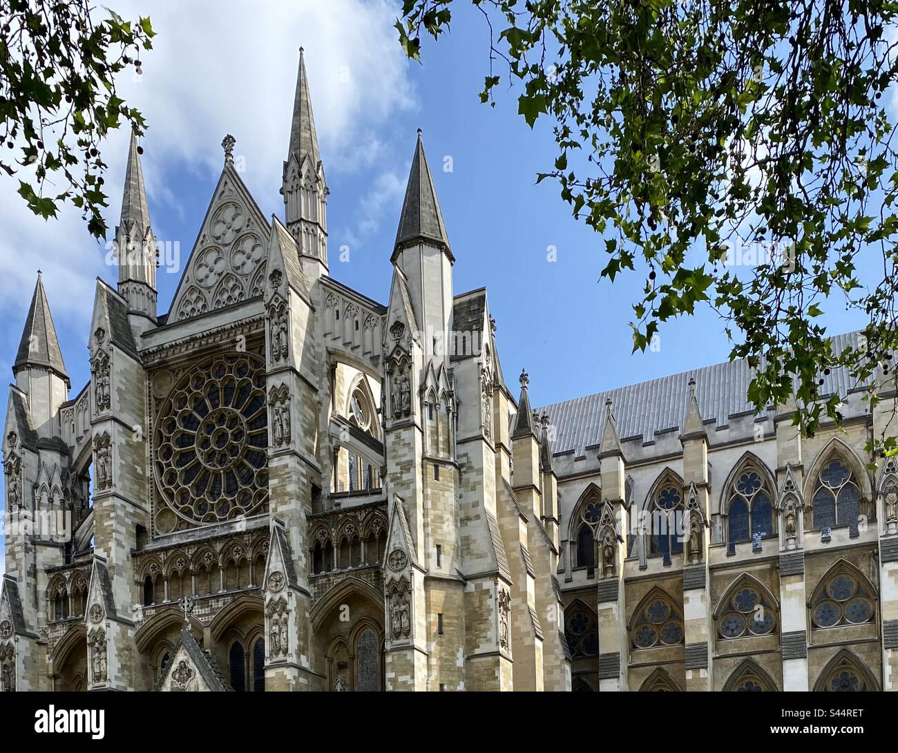 Westminster abbey außen -Fotos und -Bildmaterial in hoher Auflösung – Alamy