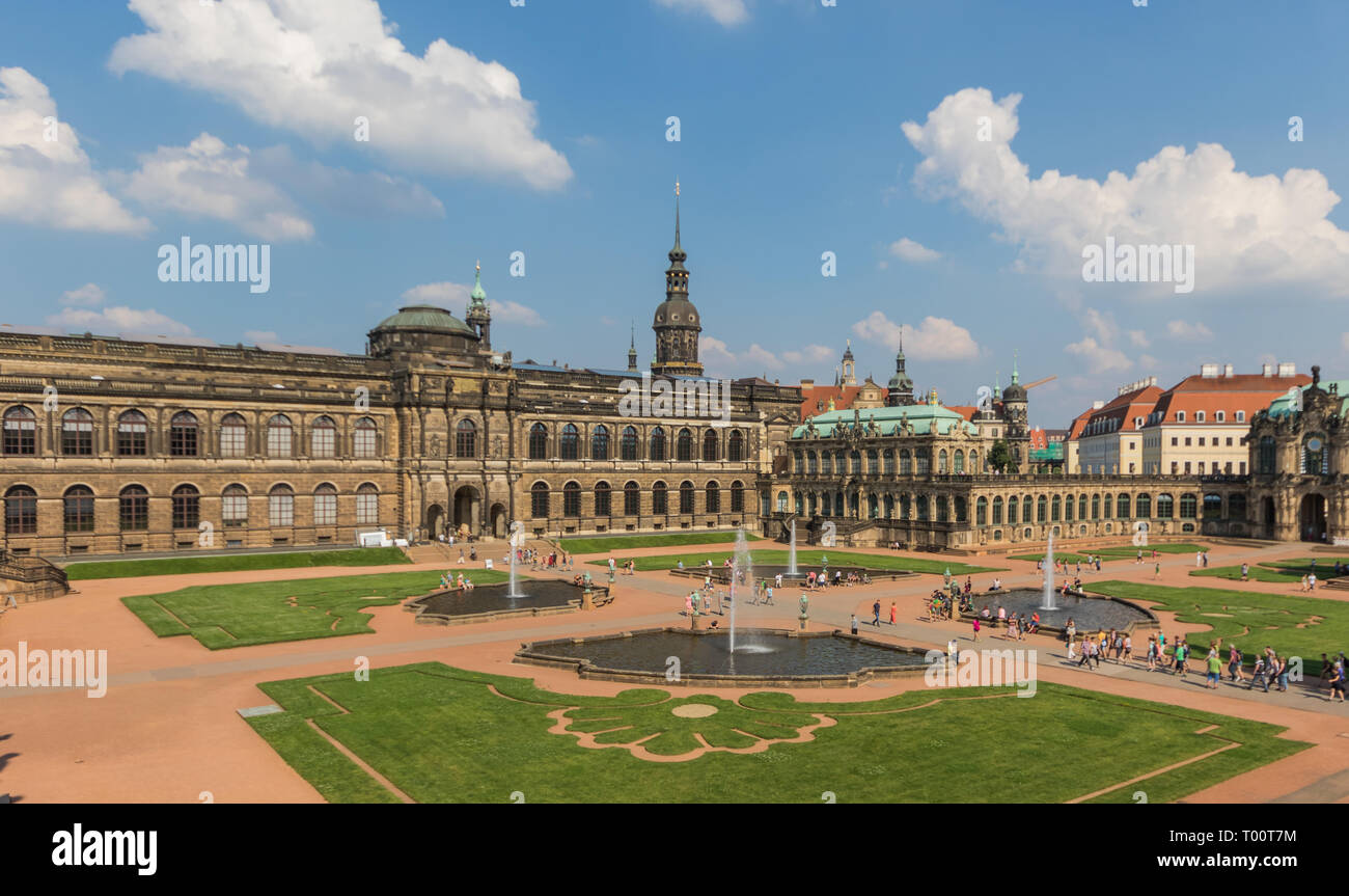Dresden, Deutschland - stark Städte während des Zweiten Weltkriegs ...