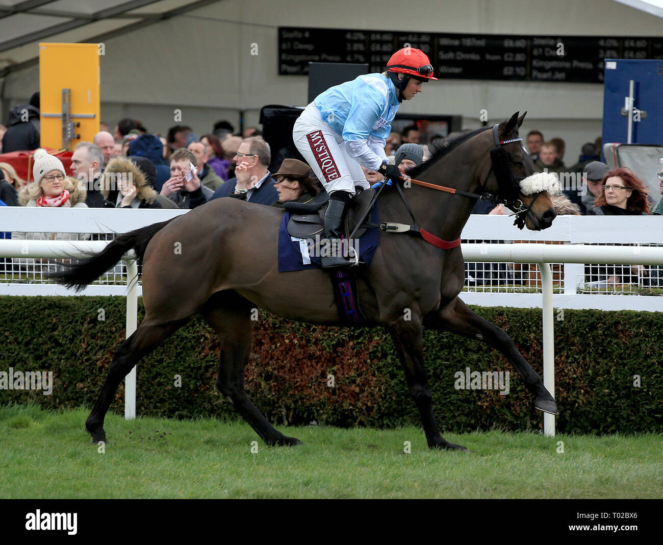 Brodie hampson -Fotos und -Bildmaterial in hoher Auflösung – Alamy