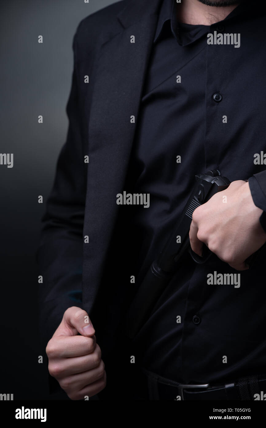 Polizeipistole kriminalmodell Stockfotos und -bilder Kaufen - Alamy