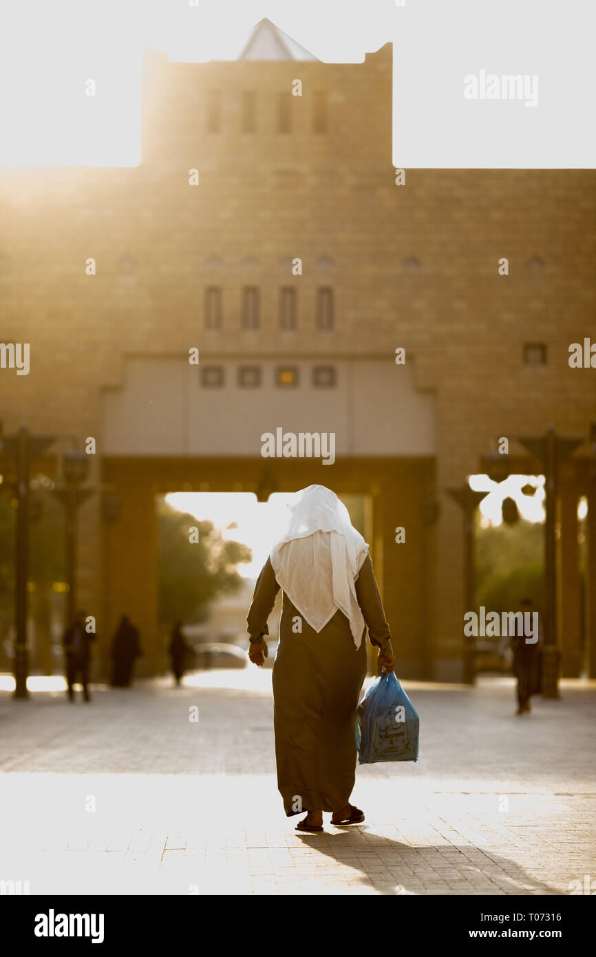 Chop square in riyadh -Fotos und -Bildmaterial in hoher Auflösung – Alamy
