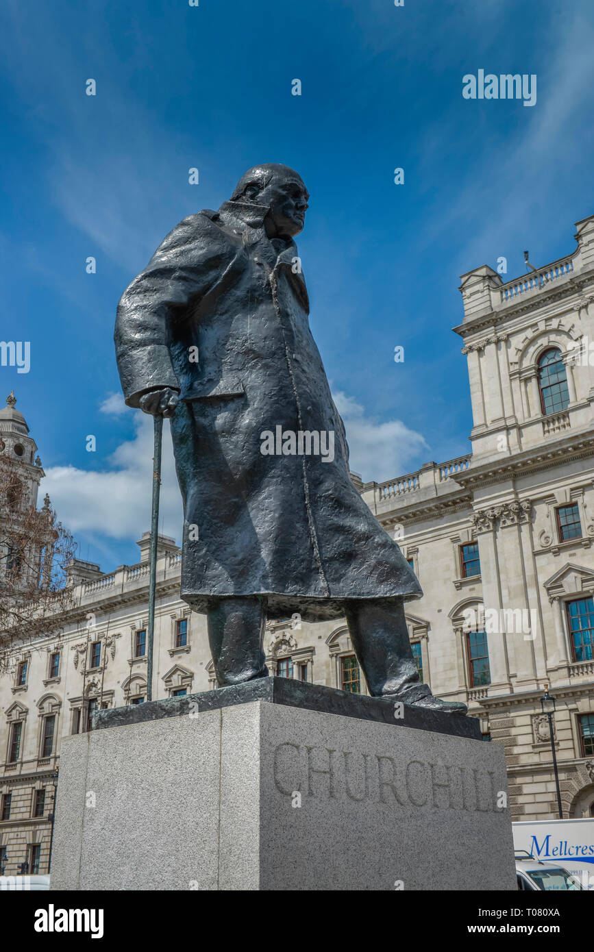 Statues in england -Fotos und -Bildmaterial in hoher Auflösung – Alamy