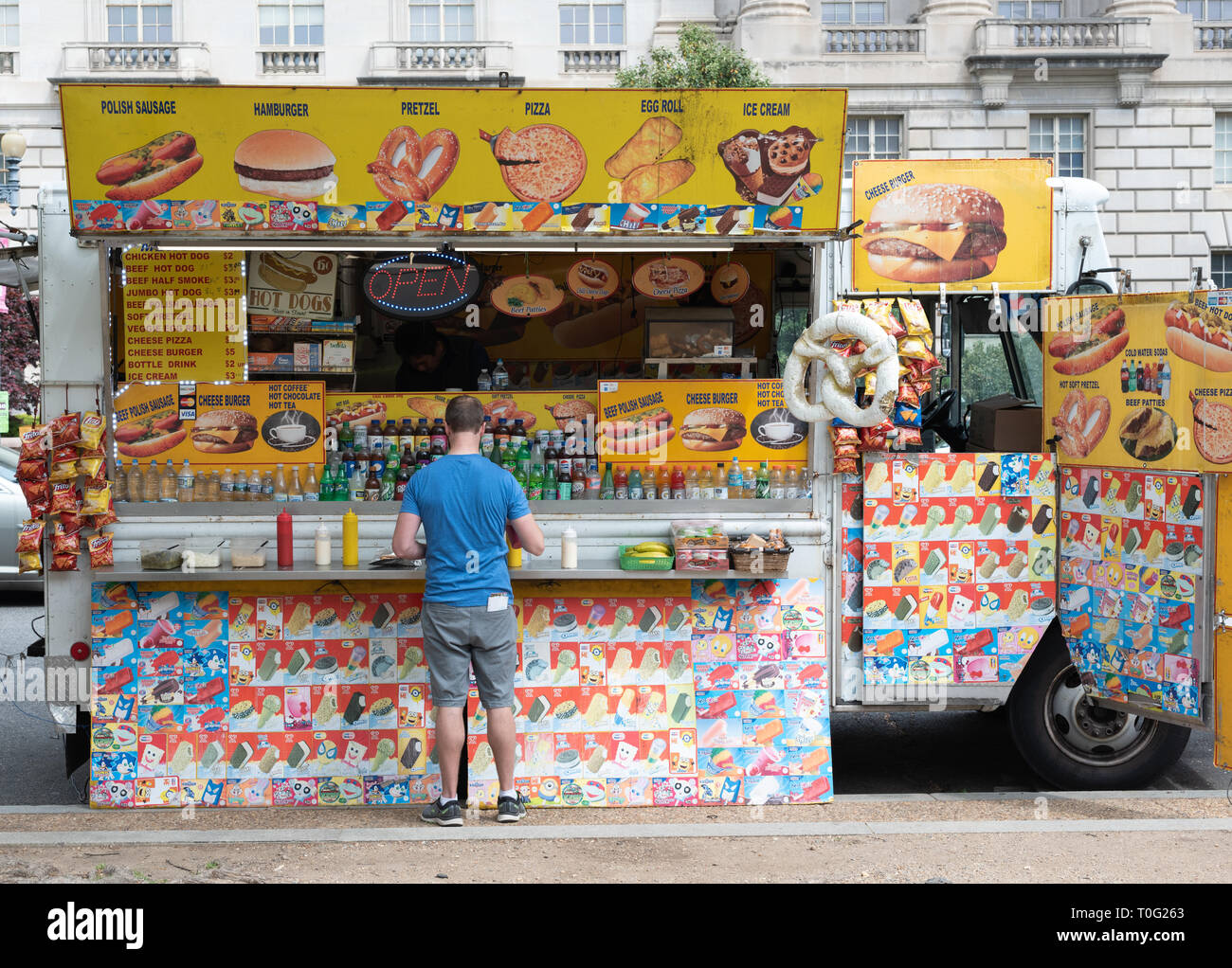 Essen lkw in dc -Fotos und -Bildmaterial in hoher Auflösung – Alamy