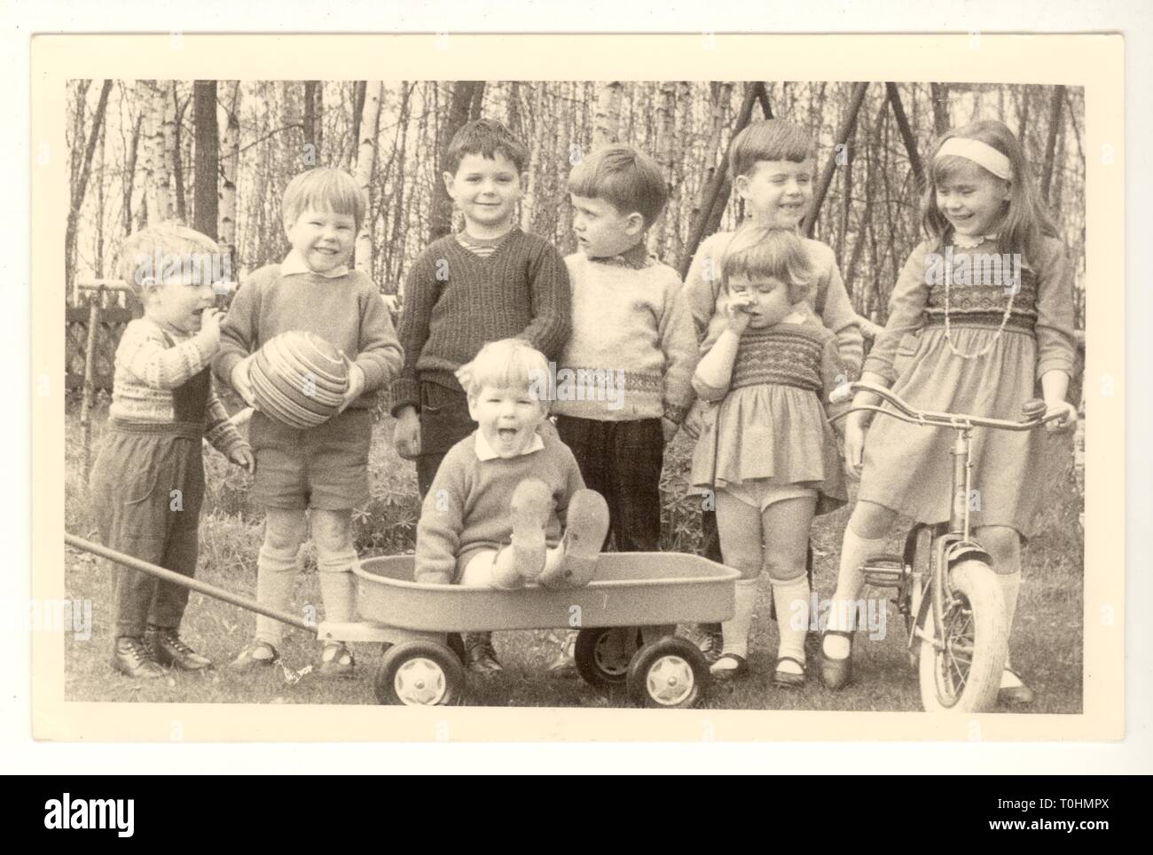 Kinder fahrrad 60er jahre -Fotos und -Bildmaterial in hoher Auflösung ...