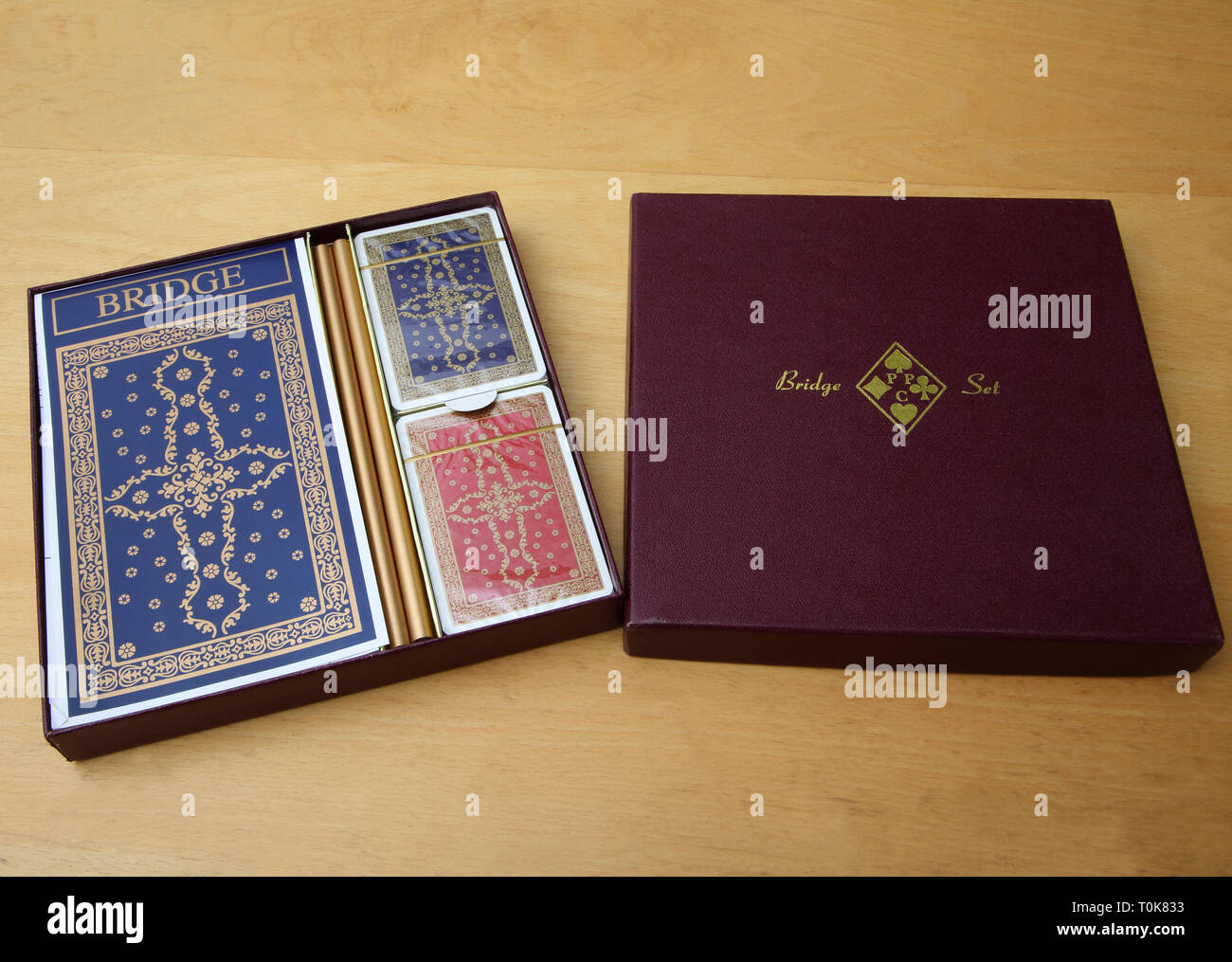 Vintage PIATNIK Bridge Karten & Score Pads & 4 Gold Bleistifte Made in ...