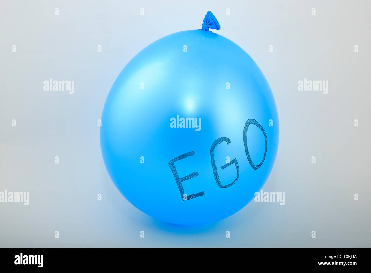 Ego symbol -Fotos und -Bildmaterial in hoher Auflösung – Alamy