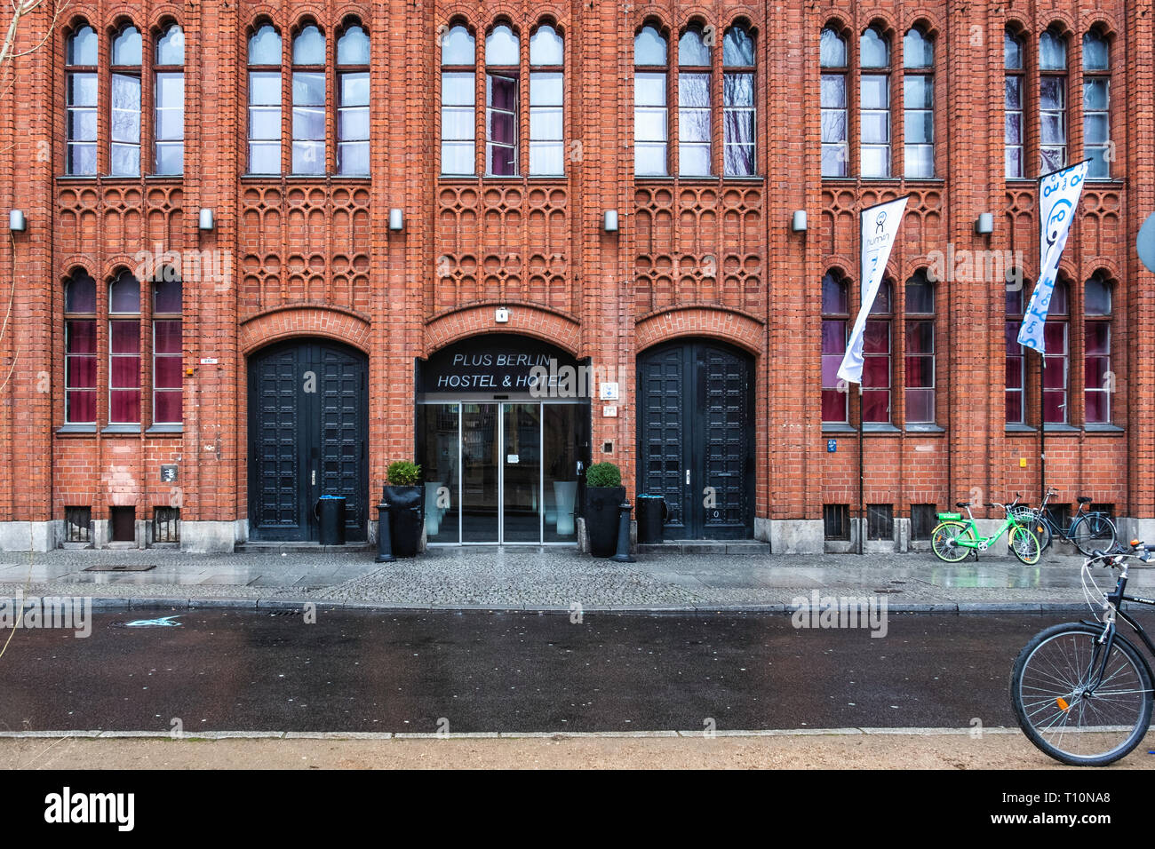 Warschauer platz 6 -Fotos und -Bildmaterial in hoher Auflösung – Alamy