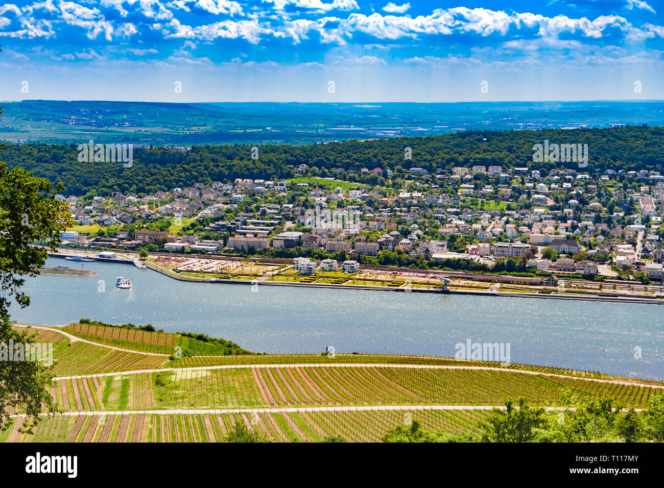 Luftaufnahme rheintal landschaft -Fotos und -Bildmaterial in hoher ...