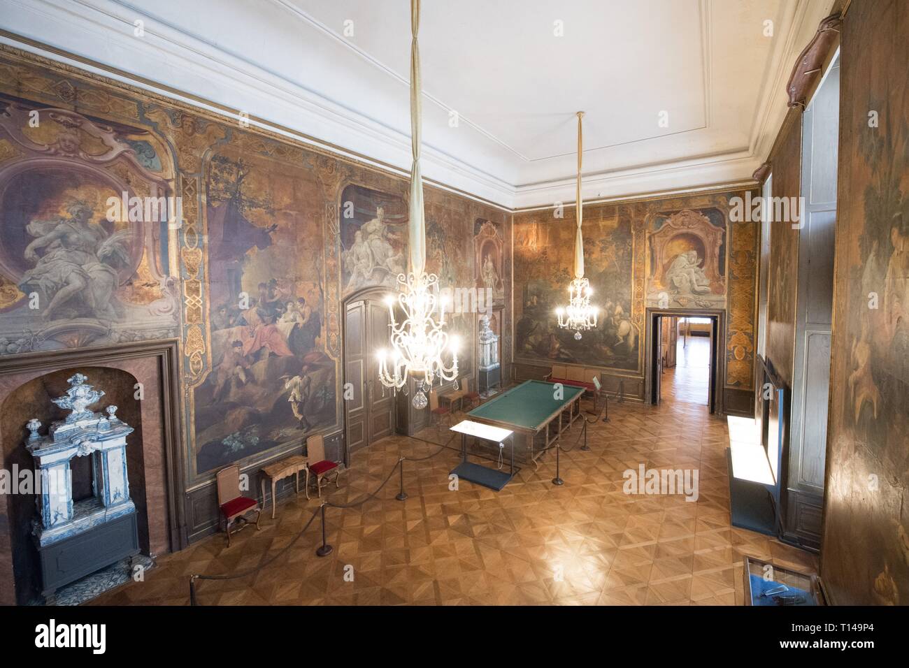 Schloss moritzburg innenansicht -Fotos und -Bildmaterial in hoher ...