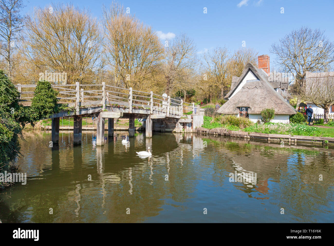Flatford bridge -Fotos und -Bildmaterial in hoher Auflösung – Alamy