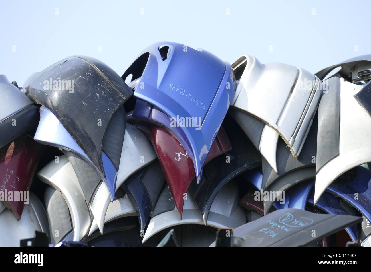 Auto schrottplatz deutschland -Fotos und -Bildmaterial in hoher ...