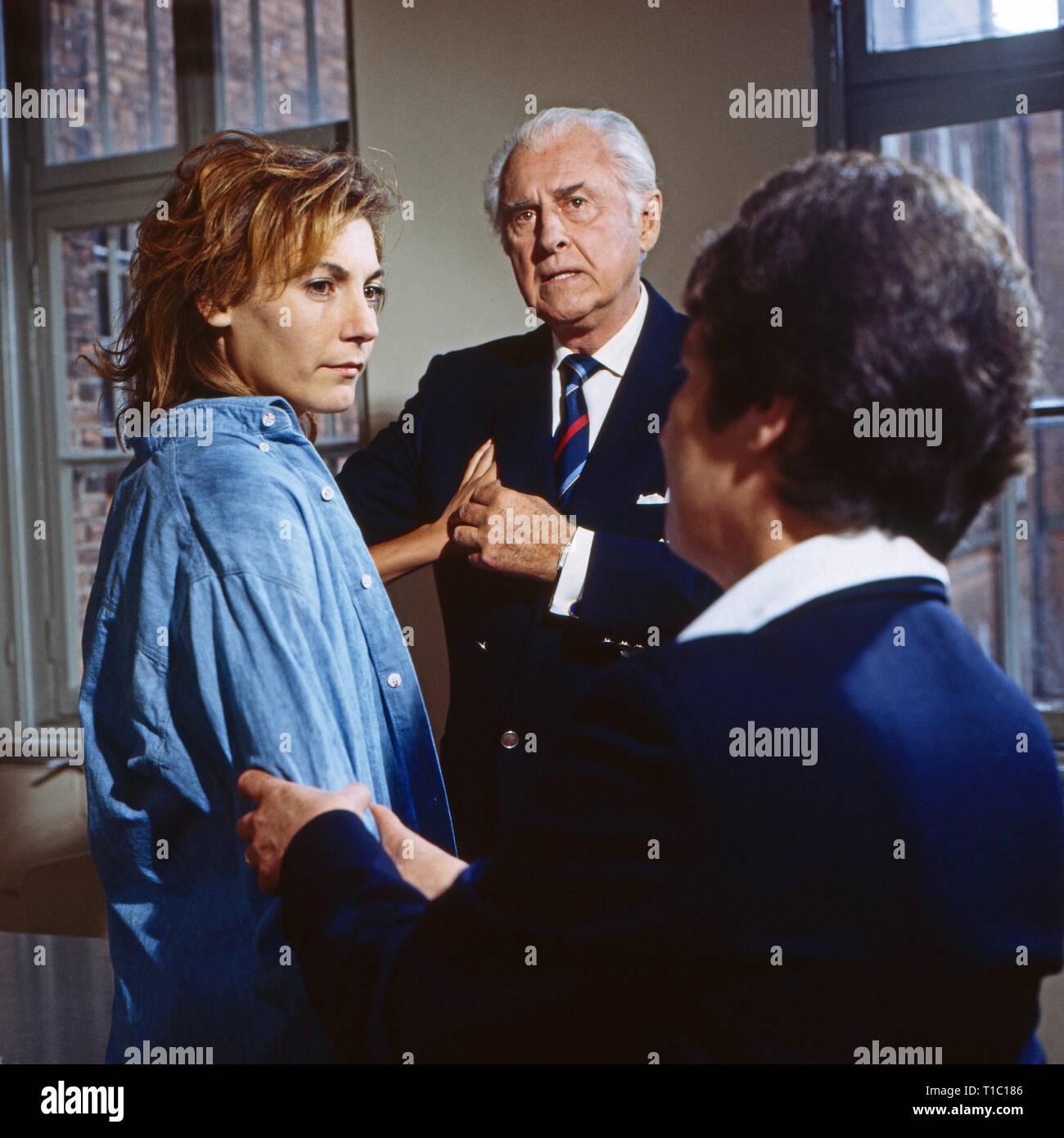 Ute lemper 1988 -Fotos und -Bildmaterial in hoher Auflösung – Alamy