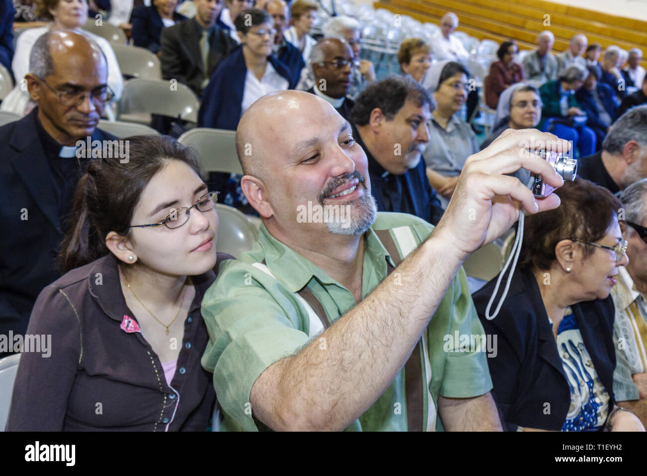 Erzbischof favalora -Fotos und -Bildmaterial in hoher Auflösung – Alamy