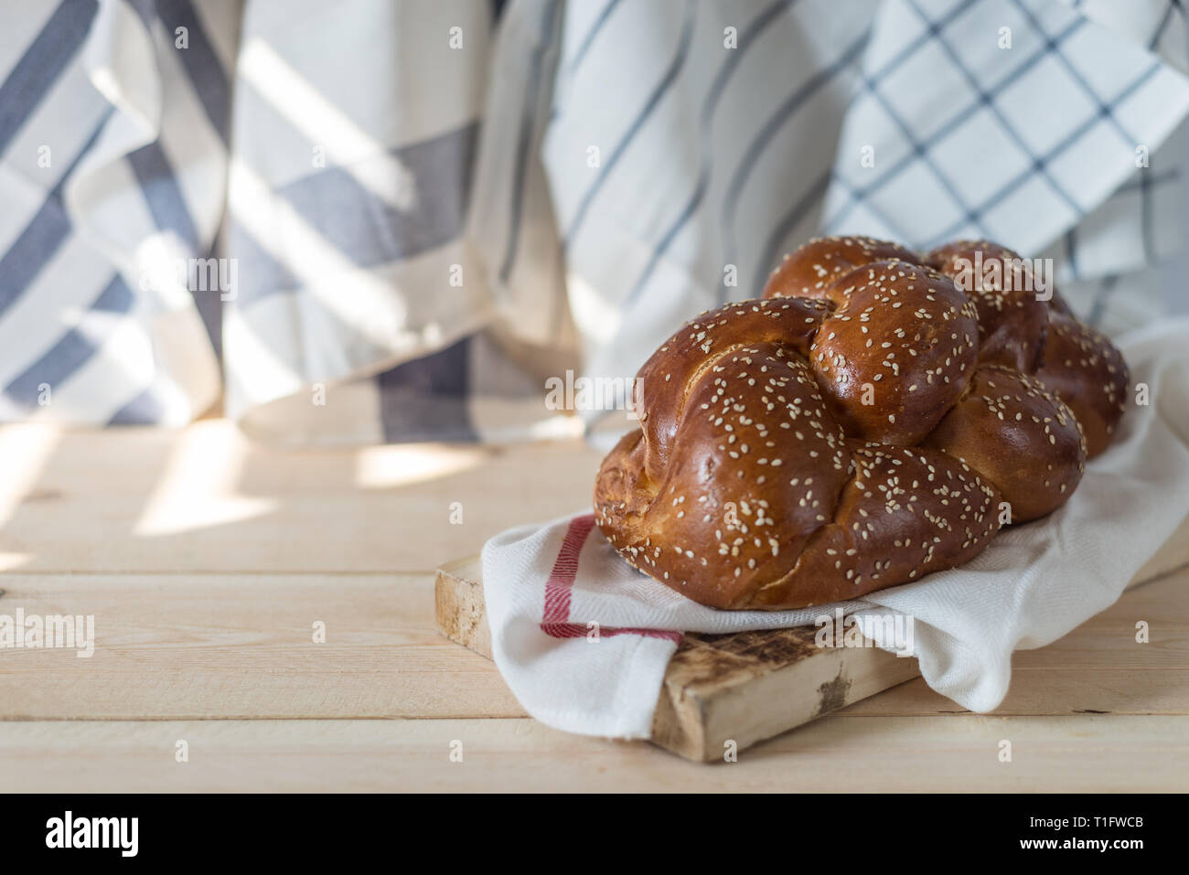 Traditional jewish sabbath meal -Fotos und -Bildmaterial in hoher ...