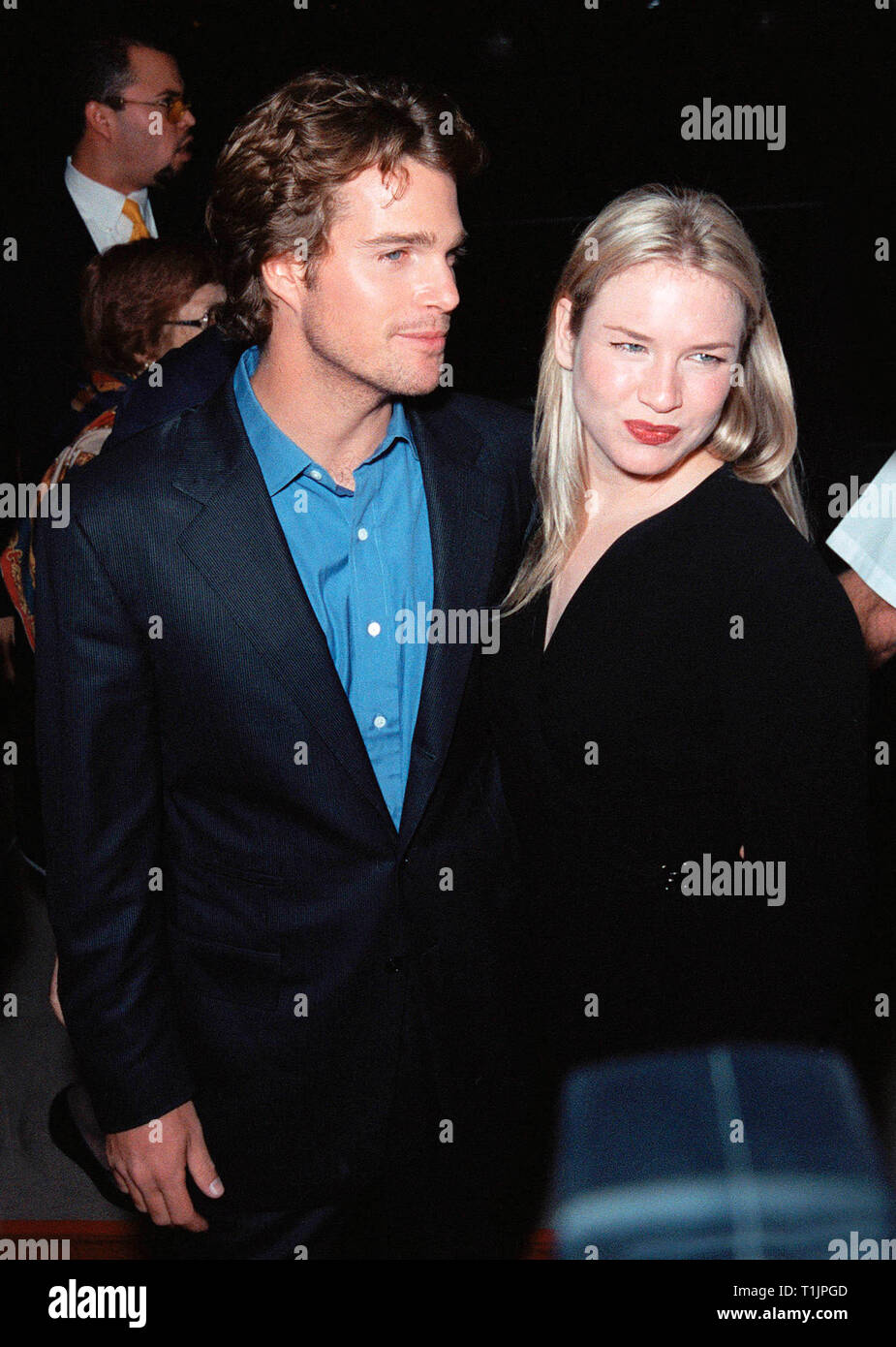 Chris odonnell renee zellweger -Fotos und -Bildmaterial in hoher ...