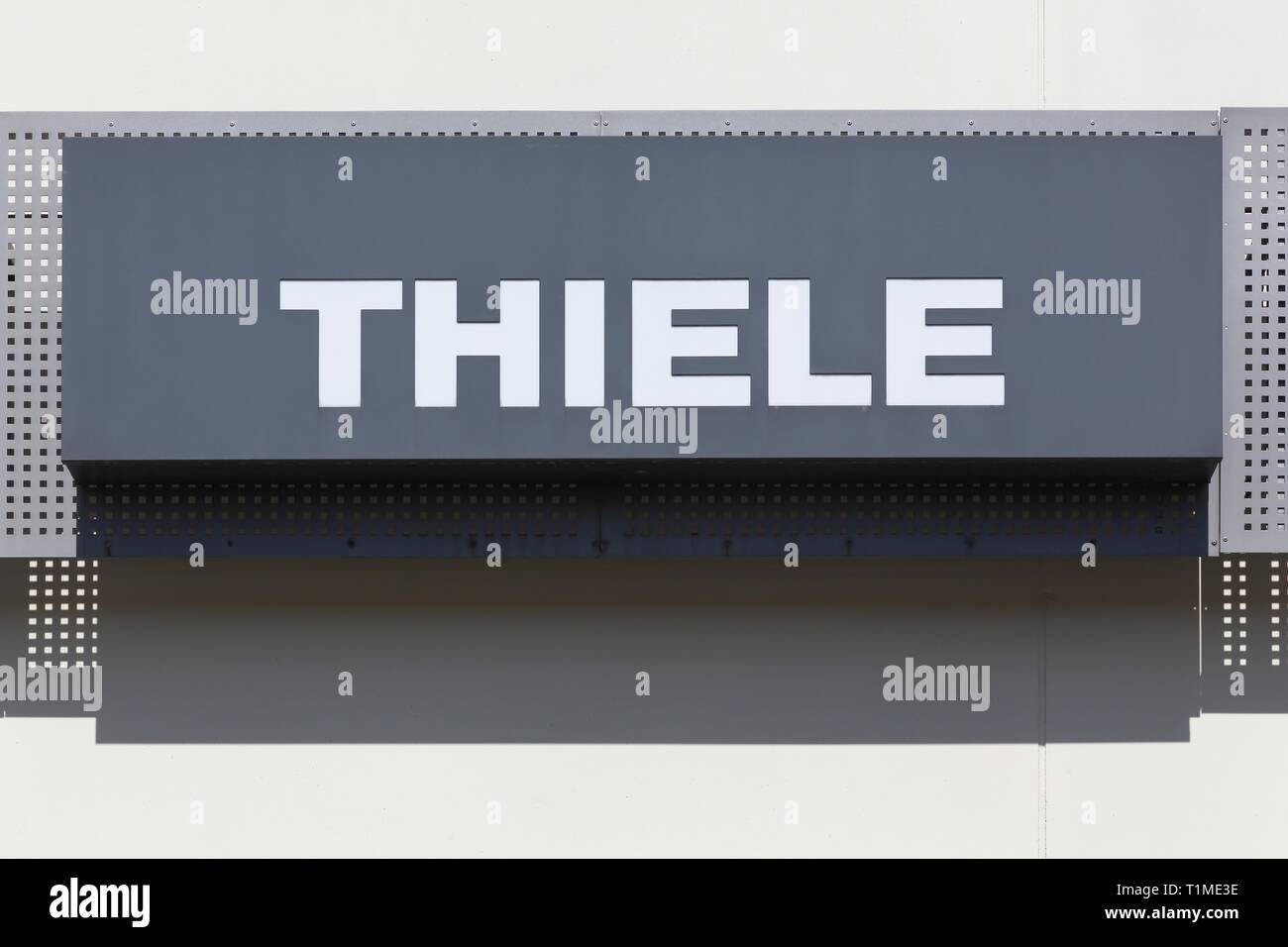 Thiele logo -Fotos und -Bildmaterial in hoher Auflösung – Alamy