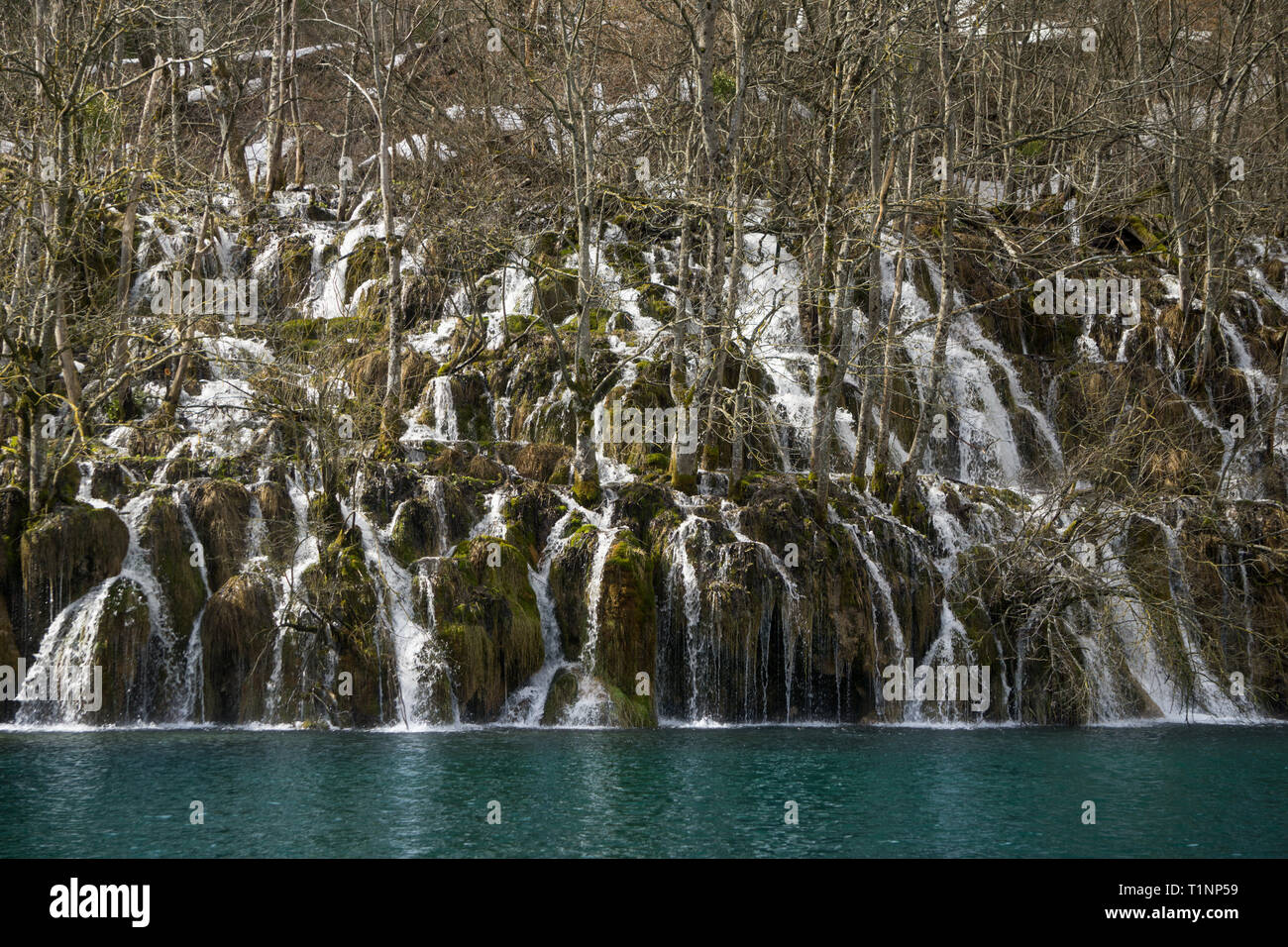 Mehrere kaskaden -Fotos und -Bildmaterial in hoher Auflösung – Alamy