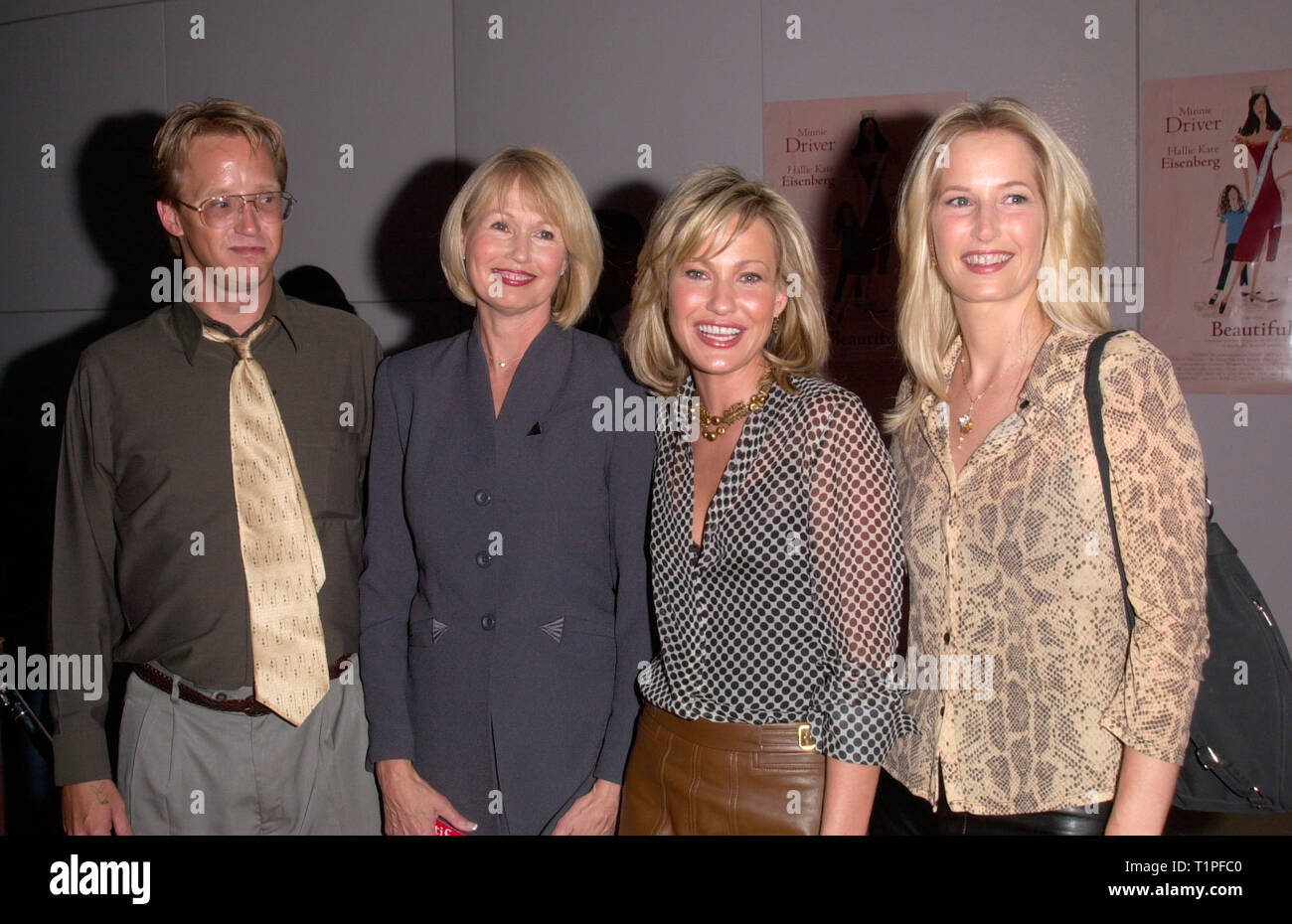 LOS ANGELES, Ca. September 25, 2000: Schauspielerin Joey Lauren Adams ...