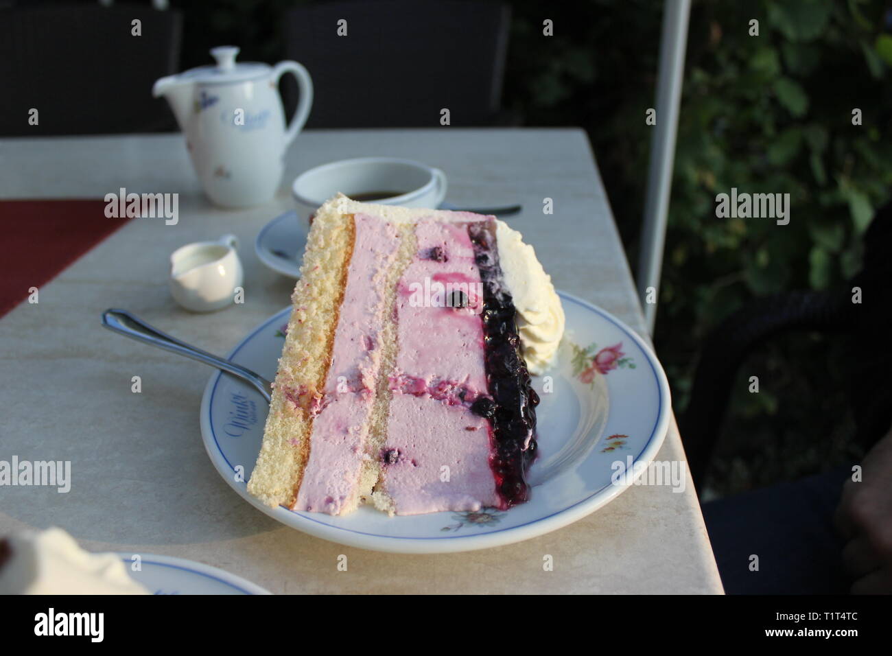 Kännchen kaffee -Fotos und -Bildmaterial in hoher Auflösung – Alamy