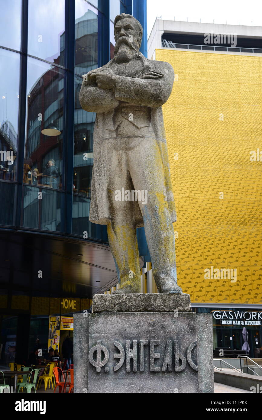 Manchester und friedrich engels -Fotos und -Bildmaterial in hoher ...