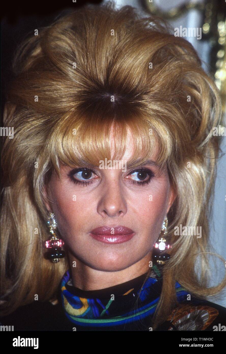 Ivana trump 1992 -Fotos und -Bildmaterial in hoher Auflösung – Alamy