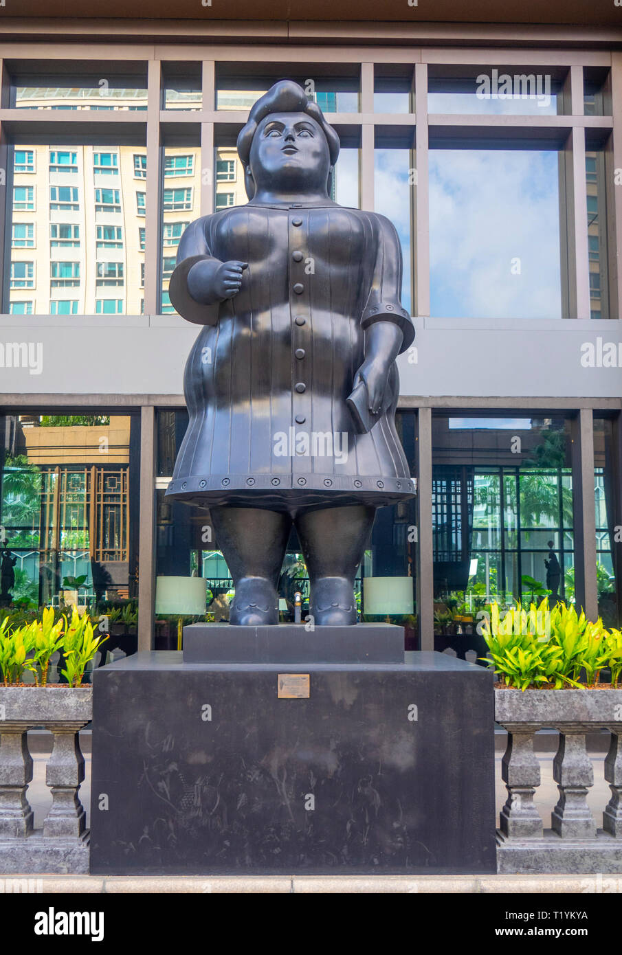 Statua di fernando botero -Fotos und -Bildmaterial in hoher Auflösung ...
