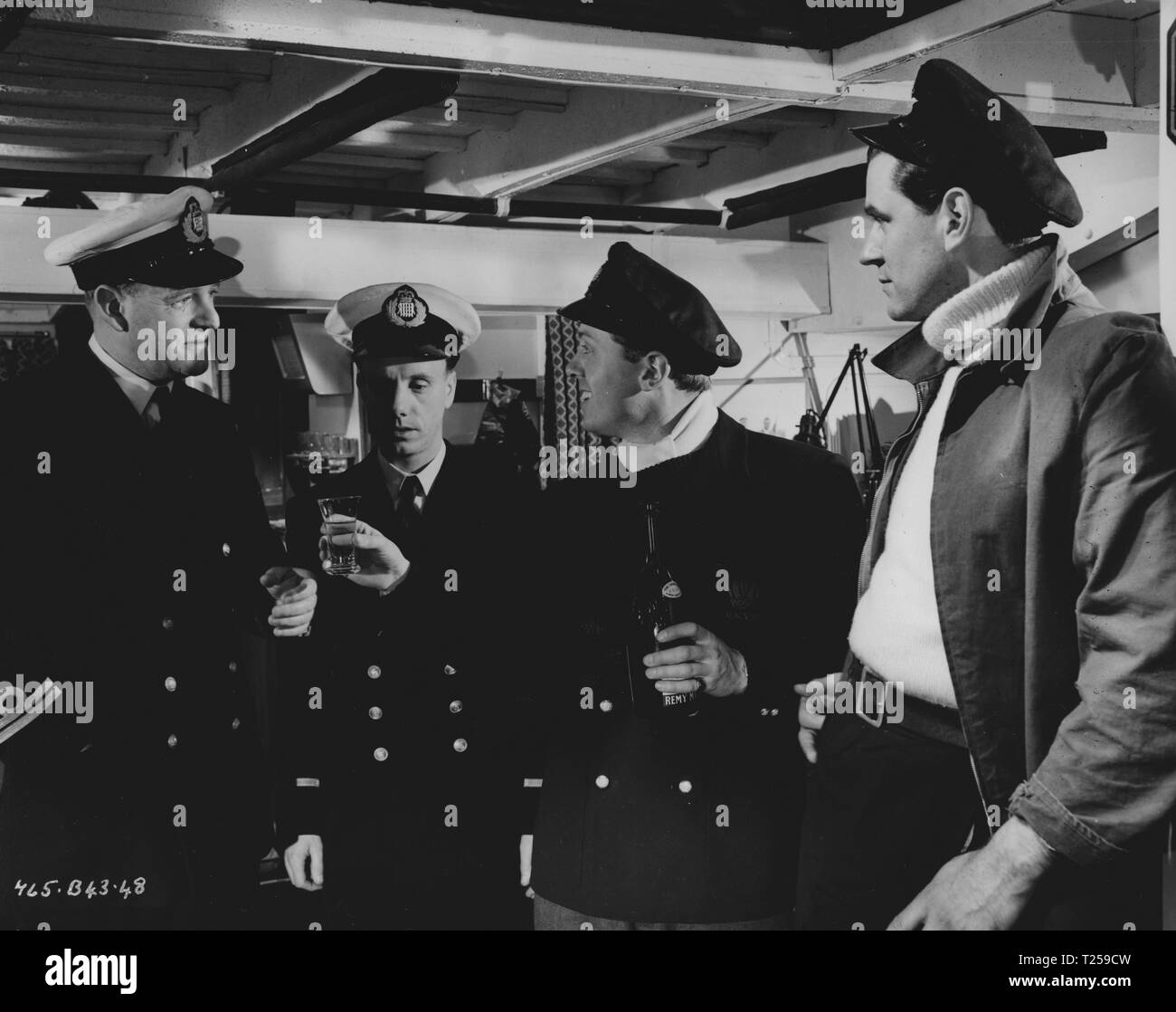 Das Schiff, das der Scham gestorben (1955) Bernard Lee, Harold Goodwin ...