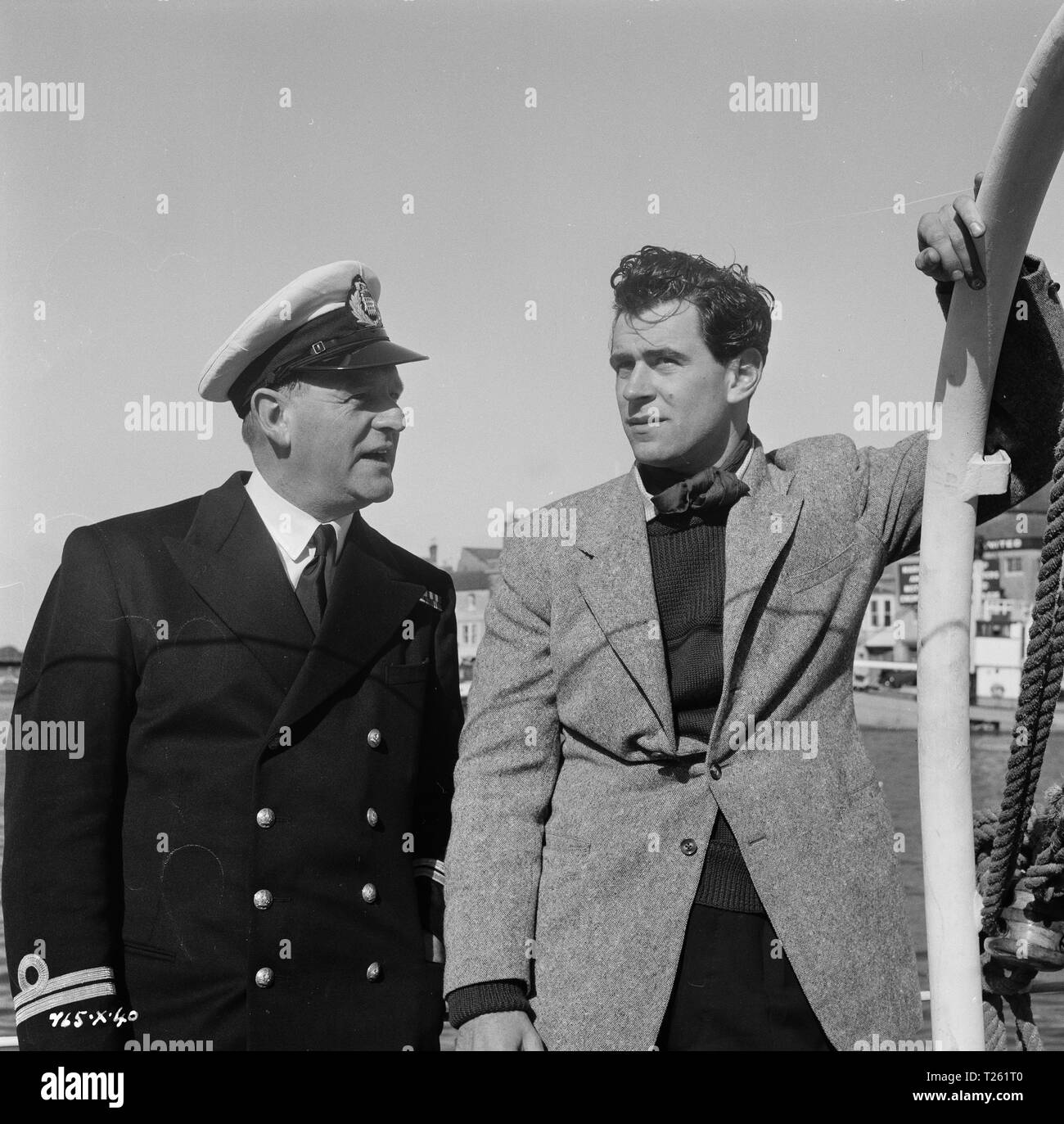 Das Schiff, das der Scham gestorben (1955) Bernard Lee, George Baker ...
