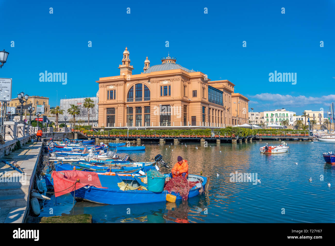 Bari, Apulien, Italien - Teatro Margherita Theater in der Innenstadt ...