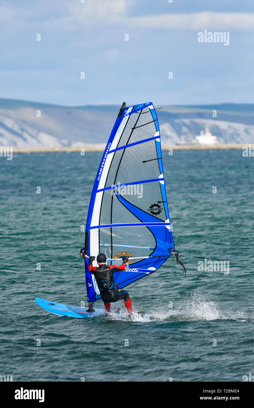 Windsurfen in weymouth portland dorset uk winsurf windsurfe -Fotos und ...