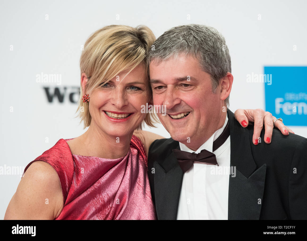 Berlin, Deutschland. 30 Mär, 2019. Moderatorin Barbara HAHLWEG mit ...