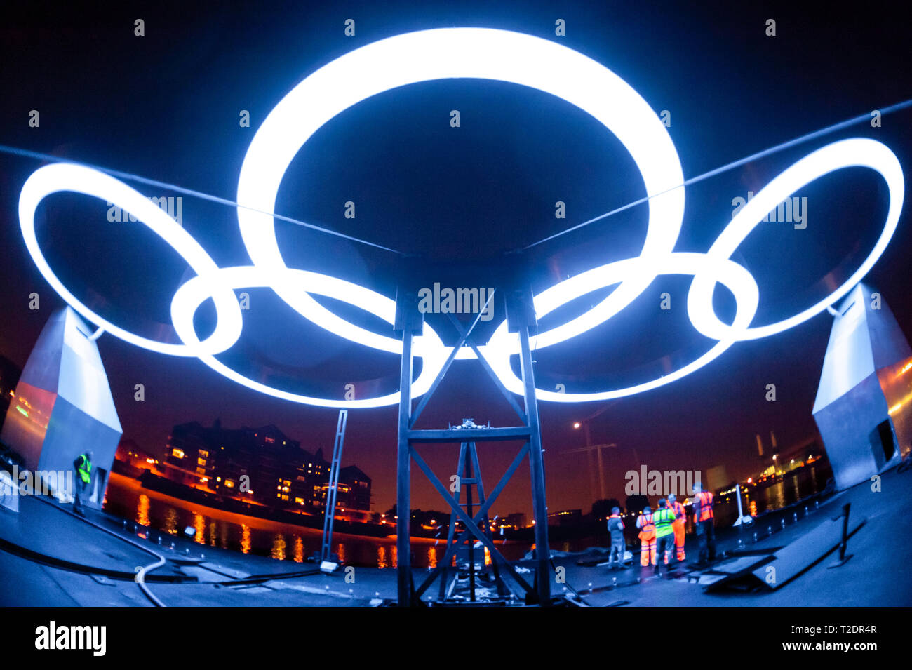 Logo olympische ringe -Fotos und -Bildmaterial in hoher Auflösung – Alamy