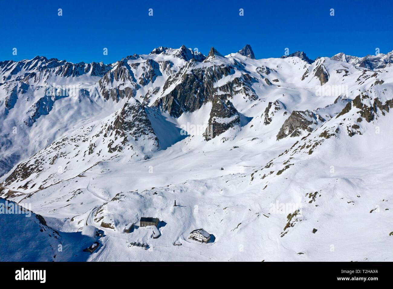 Great saint bernard pass italy -Fotos und -Bildmaterial in hoher ...