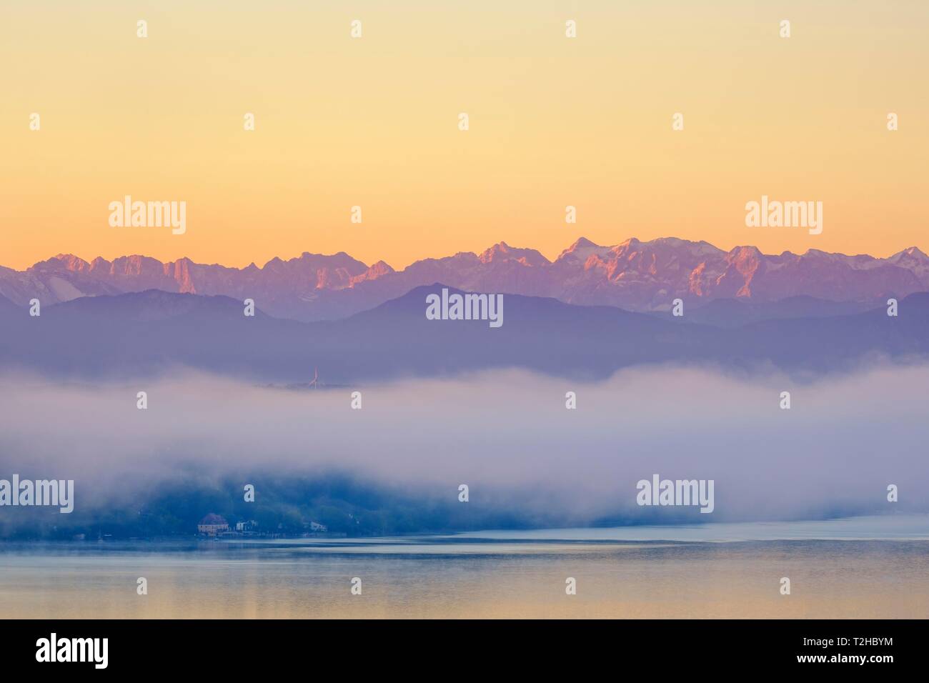 Starnberger see karwendel -Fotos und -Bildmaterial in hoher Auflösung – Alamy