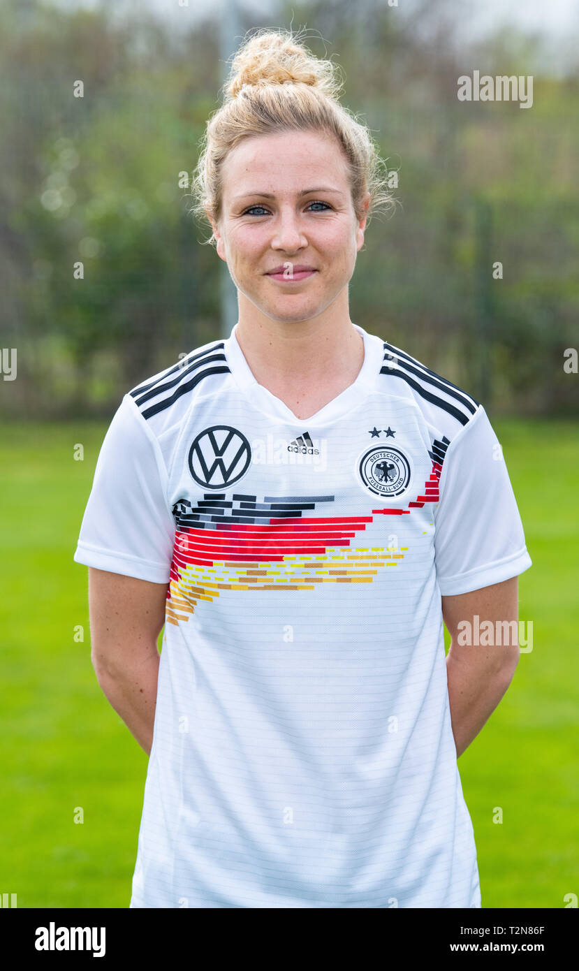Svenja huth portrait -Fotos und -Bildmaterial in hoher Auflösung – Alamy