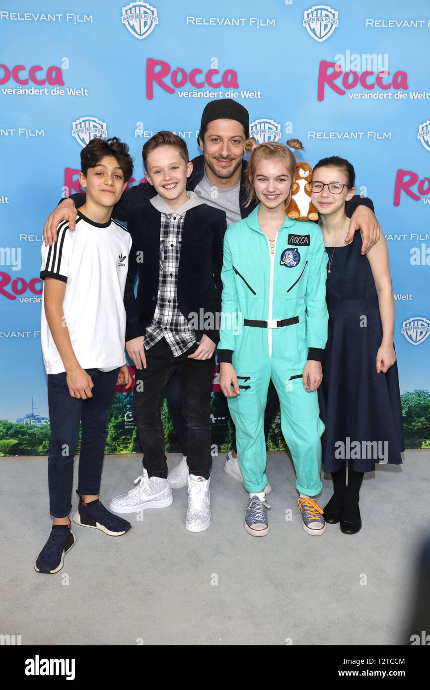 Premiere von "Rocca veraendert die Welt" in Hamburg. Mit: Luna Maxeiner ...