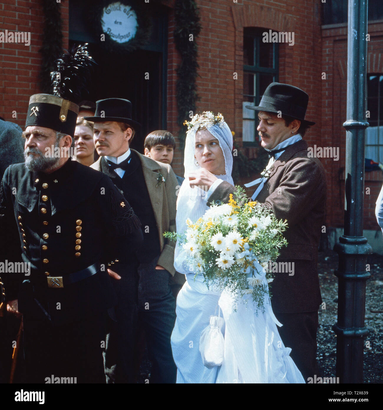 Rote Erde, Fernsehserie, Deutschland, 1983, Folge: "Bruno und Pauline ...