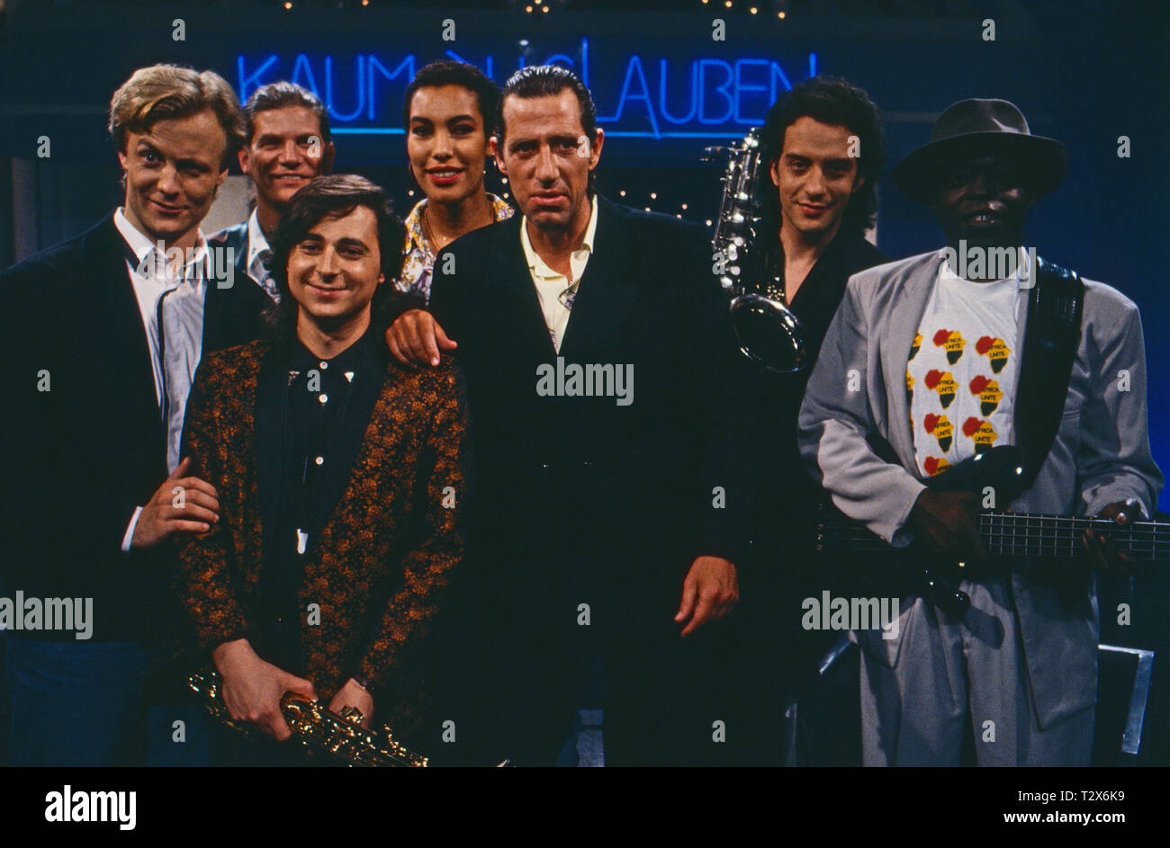 Stephan Remmler, deutscher Sänger, mit seiner Band, Deutschland Ca ...