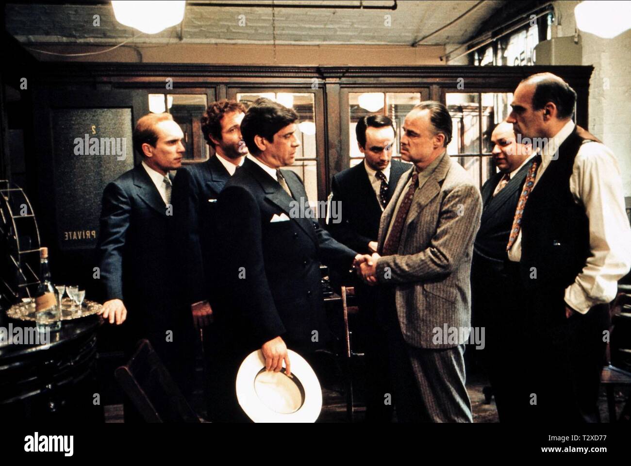 ROBERT DUVALL, James Caan, John CAZALE, Marlon Brando, Richard S ...