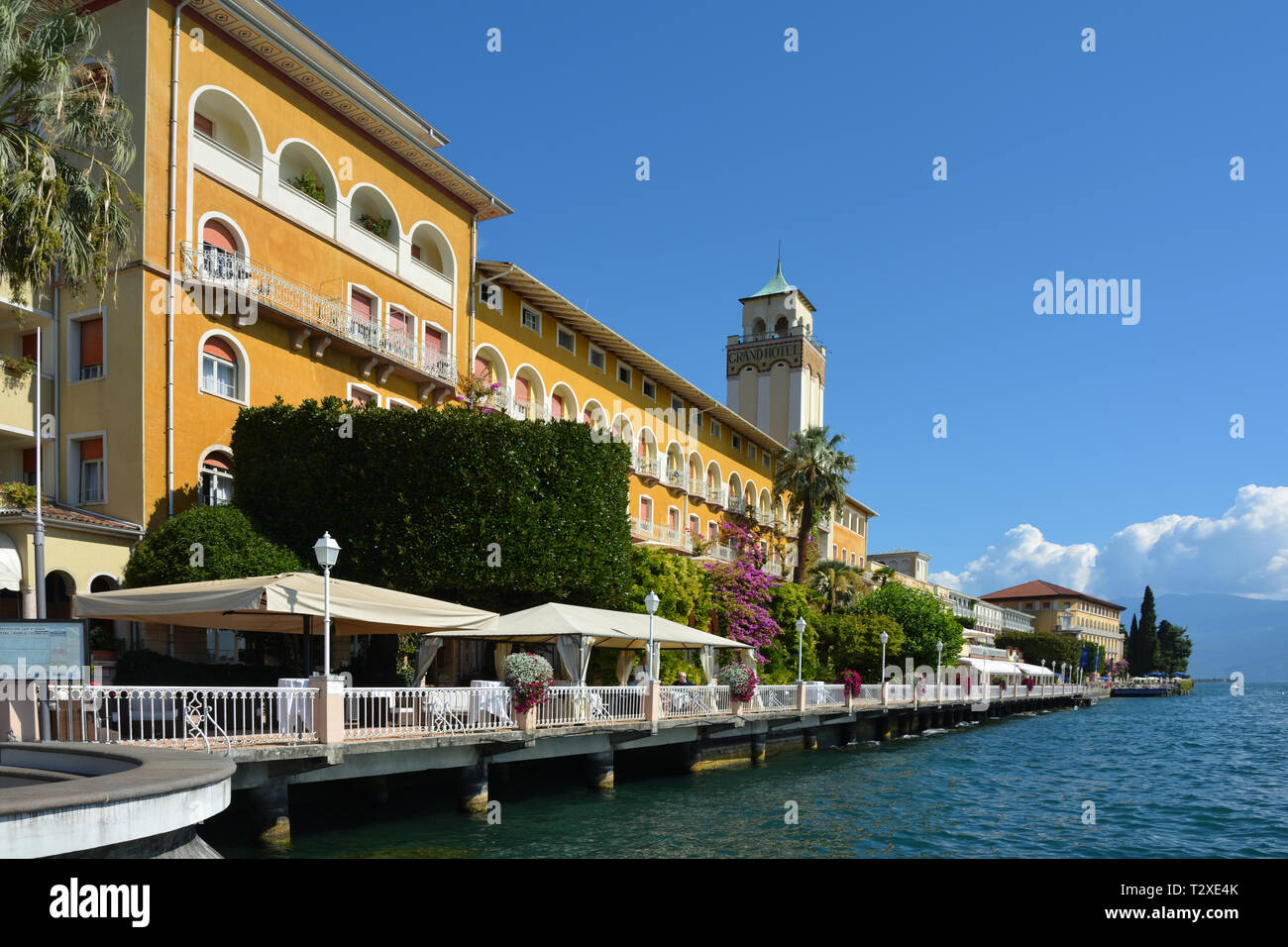 Grand hotel gardone gardone riviera -Fotos und -Bildmaterial in hoher ...