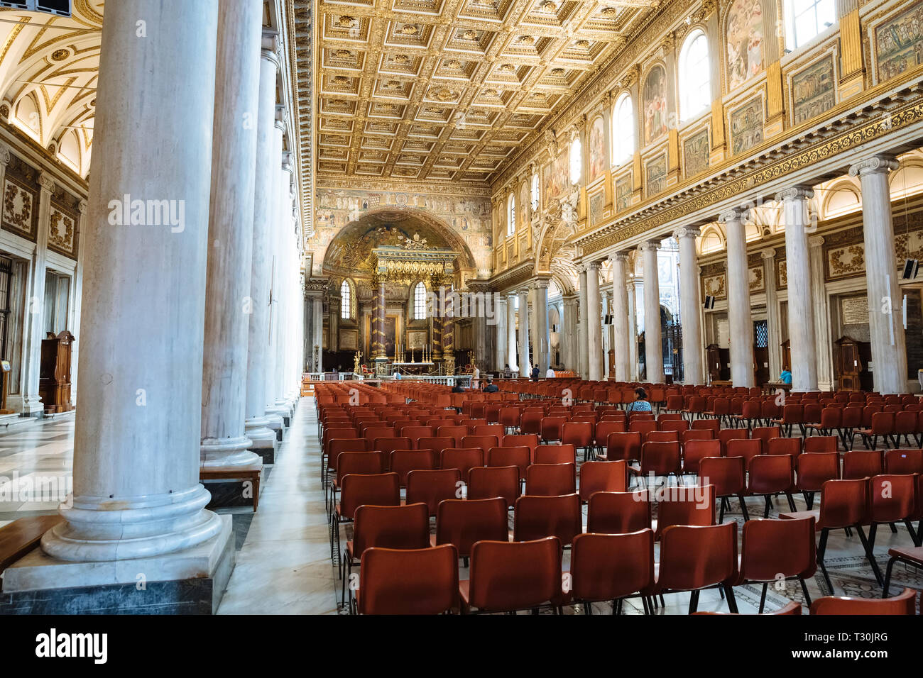 Rom, Italien, 21. Juni 2018: Panoramablick auf den Innenraum der ... Rom, Italien, 21. Juni 2018: Panoramablick auf den Innenraum der ...