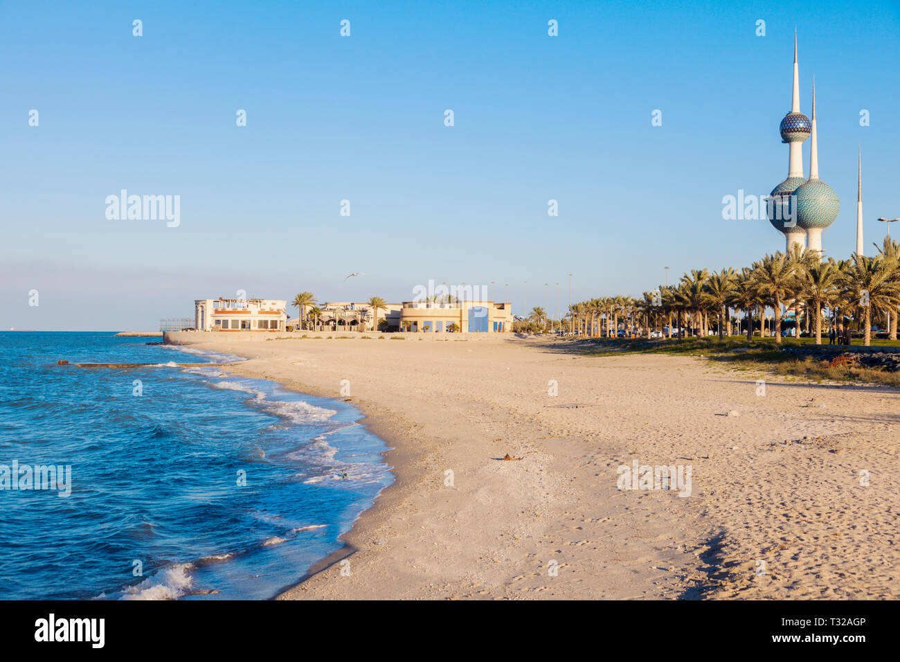 Strand in kuwait city -Fotos und -Bildmaterial in hoher Auflösung – Alamy