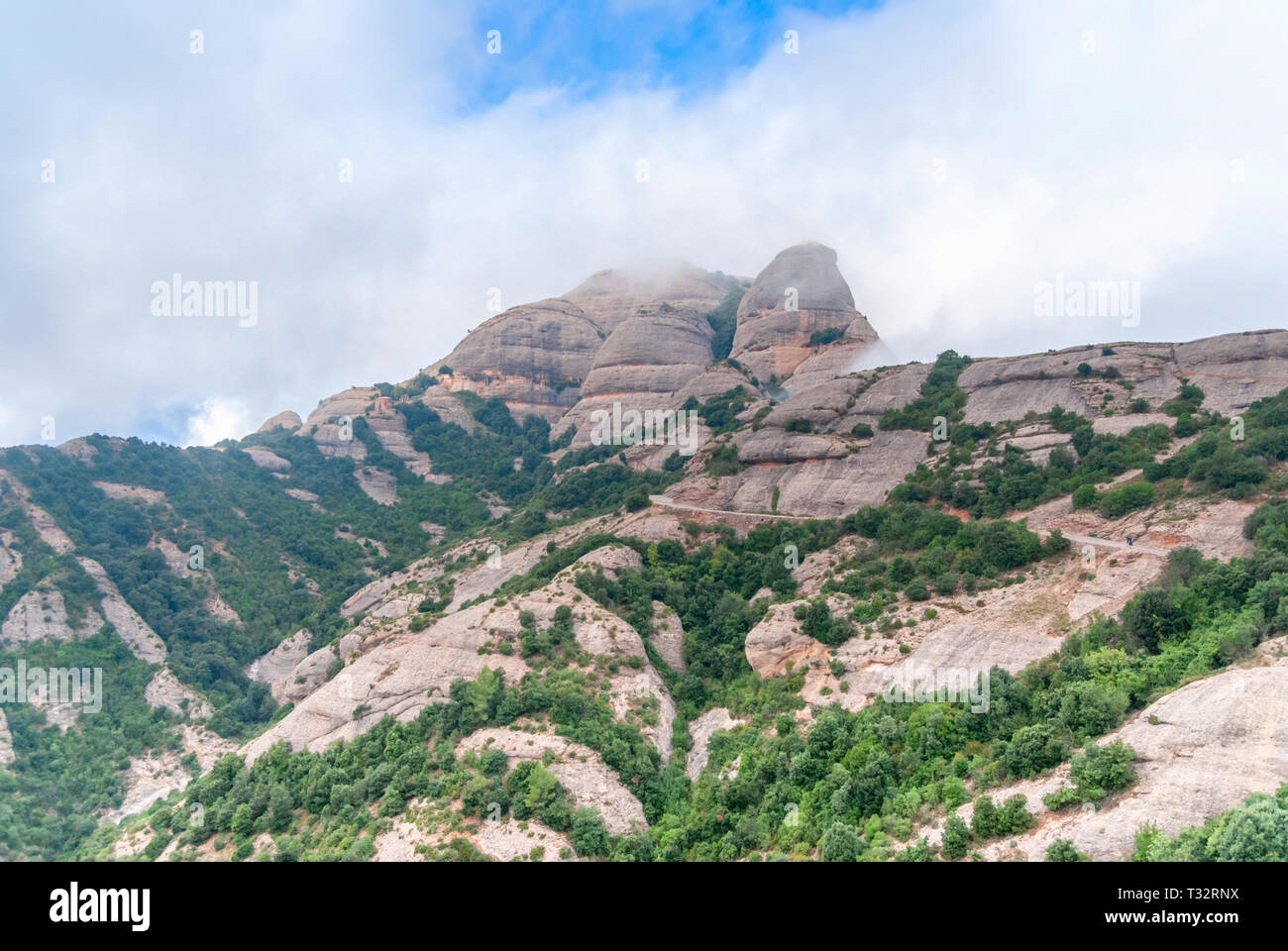 Hiking in montserrat mountains catalonia -Fotos und -Bildmaterial in ...