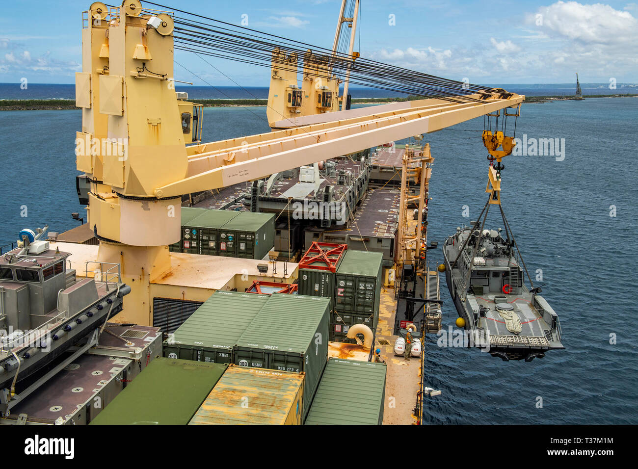 Usns 2 lt john p bobo -Fotos und -Bildmaterial in hoher Auflösung – Alamy