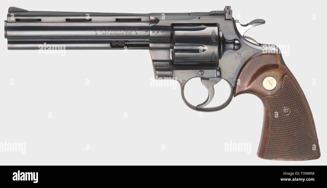 Kleinwaffen, revolver Colt Python Modell 1955, Kaliber .357 Magnum ...