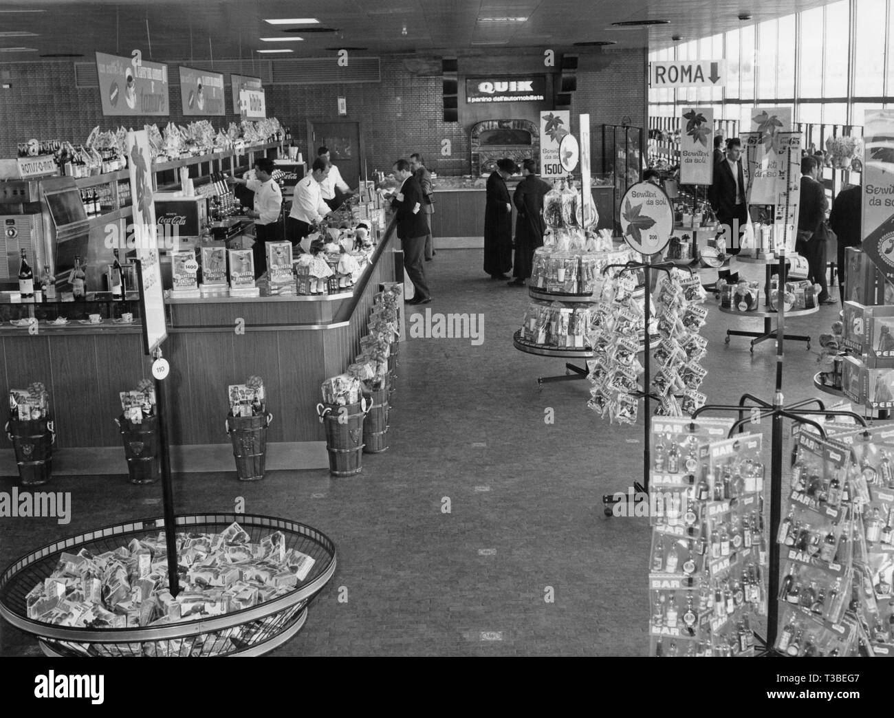 Restaurant, Autobahn "Autostrada del Sole", 1965 Stockfotografie - Alamy