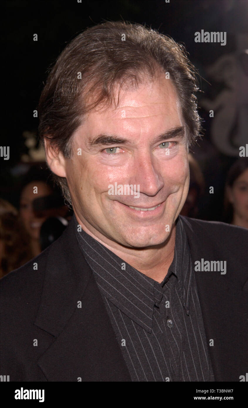 Actor Timothy Dalton Stockfotos und -bilder Kaufen - Seite 2 - Alamy